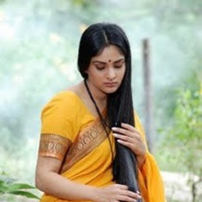 'Rajakota Rahasyam' Hot Movie Stills ft. Divya Parameshwaran, Sneha ...