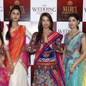 Models at Neeru's Wedding Collection 2013 Launch in Hyderabad - Photos ...